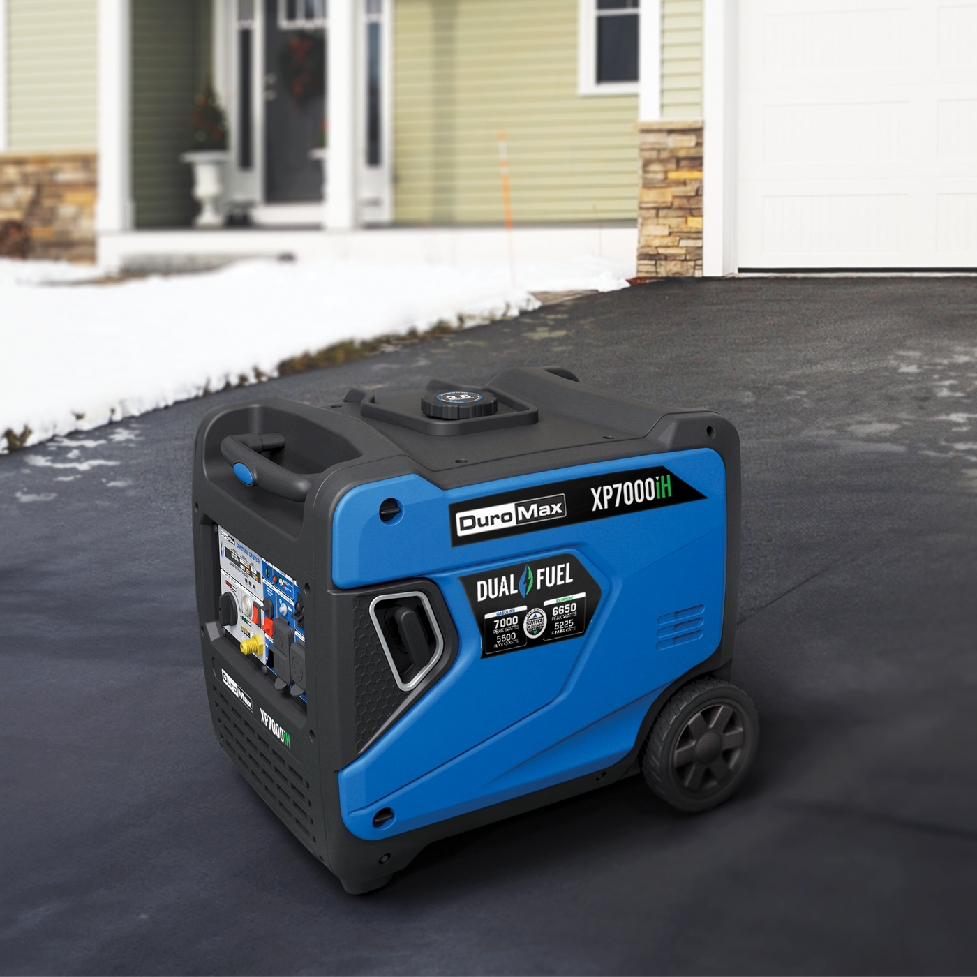 DuroMax XP7000iH 7,000 Watt Portable Dual Fuel Inverter Generator - Qu ...